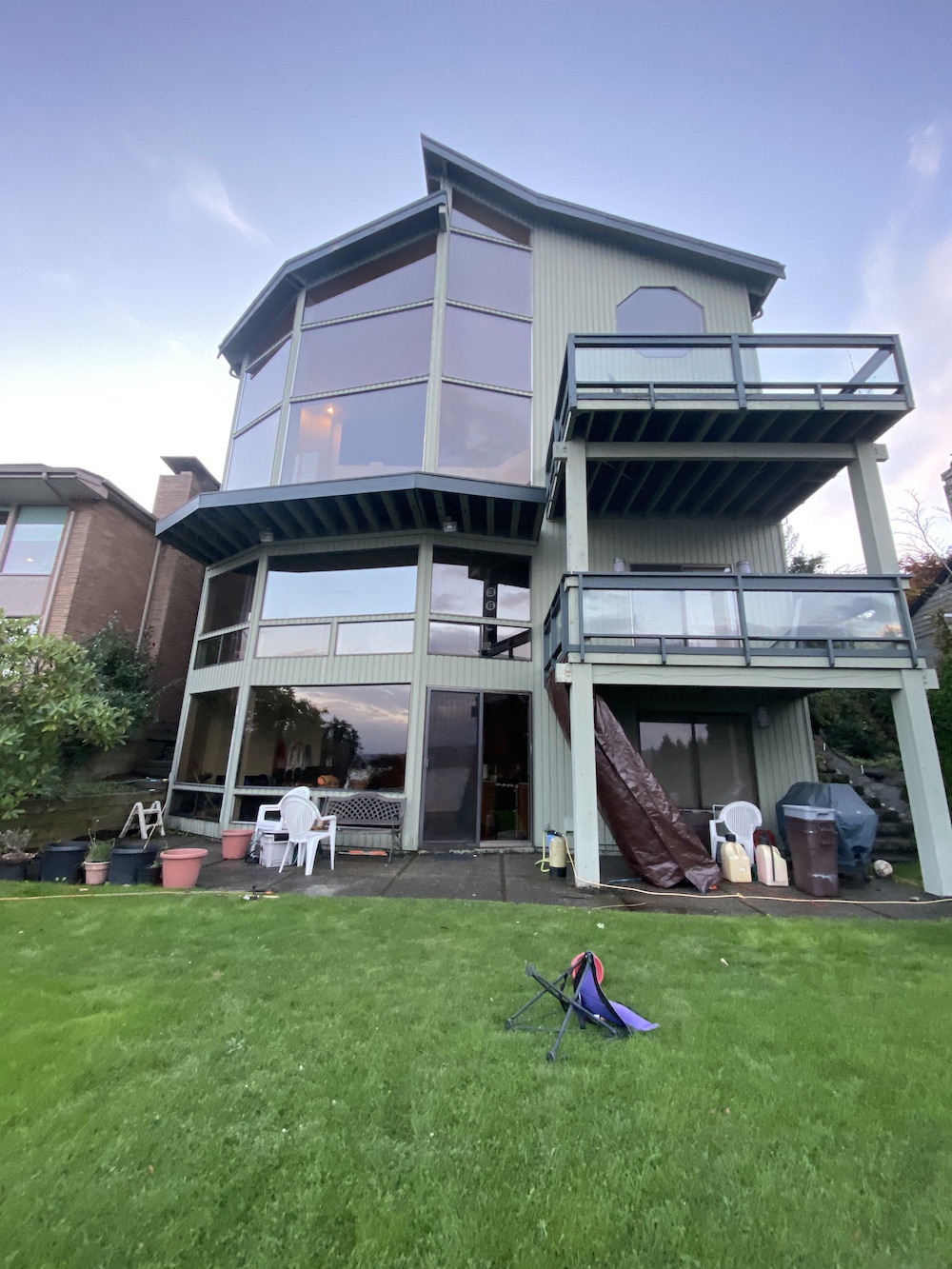 Seattle window cleaning, green cleaning, pressure washing,